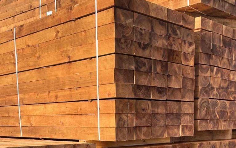 Traviesas de Madera. Ecotraviesas y traviesas de tren